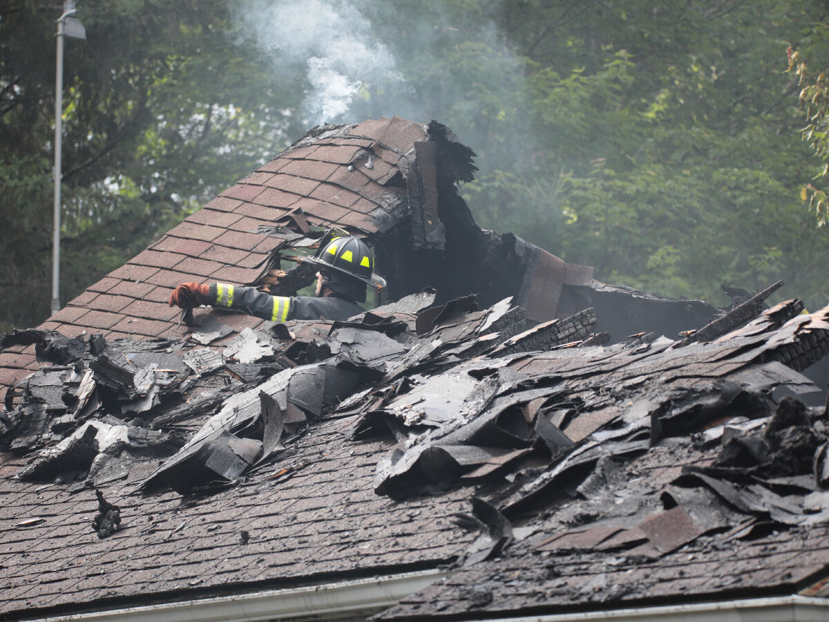 Saline Firefighters Battle House Fire on Willis Road | The Saline Post