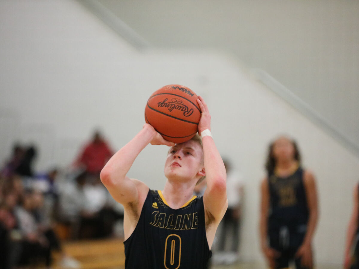 BASKETBALL: Saline JV Wins Thriller at Huron, Freshmen Win Too | The ...